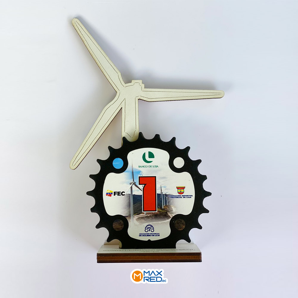 Trofeos en MDF 3mm con Impresión UV – Diseños Únicos