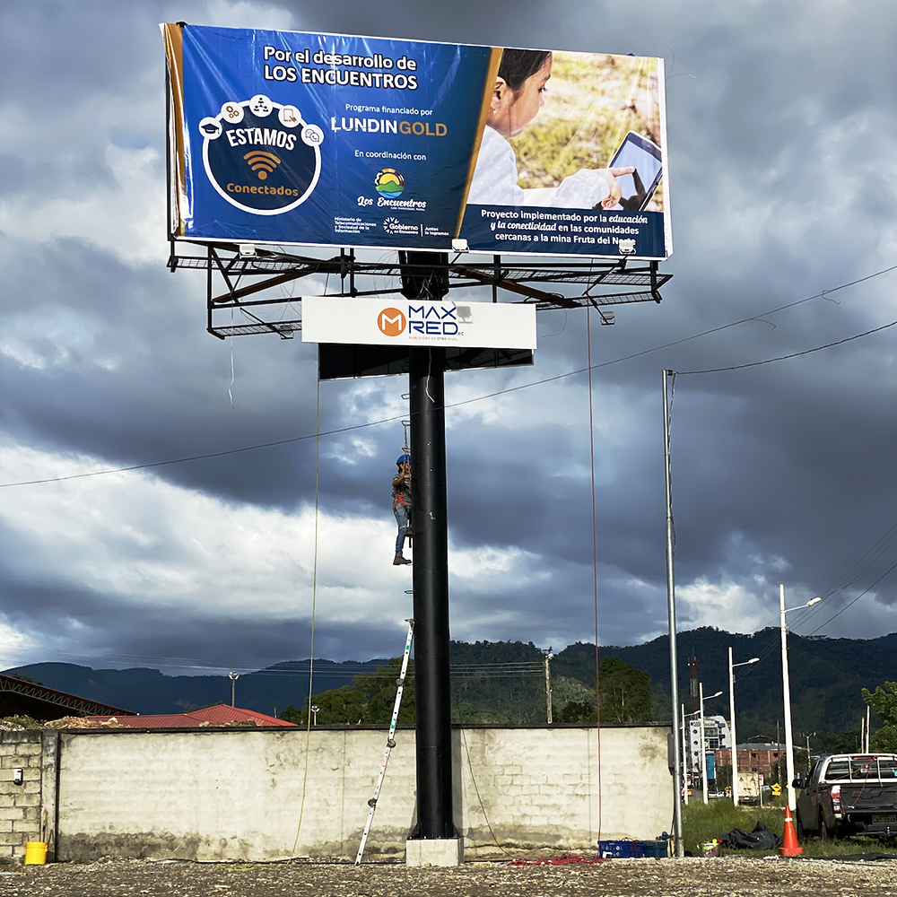 Valla Publicitaria Personalizada con tu logo MAXRED